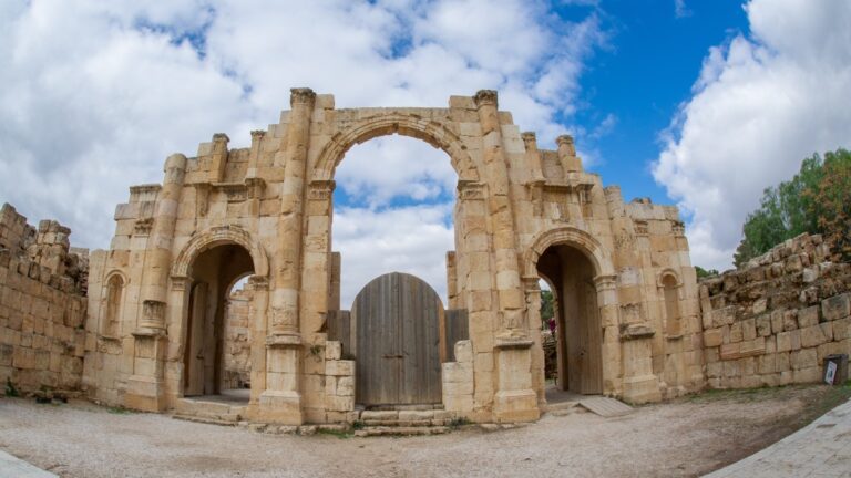 Pourquoi visiter la cité romaine Jerash Gerasa en famille