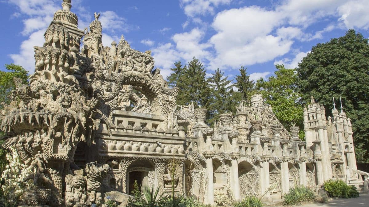 Palais Idéal du Facteur Cheval : Découvrez ce joyau en Drôme