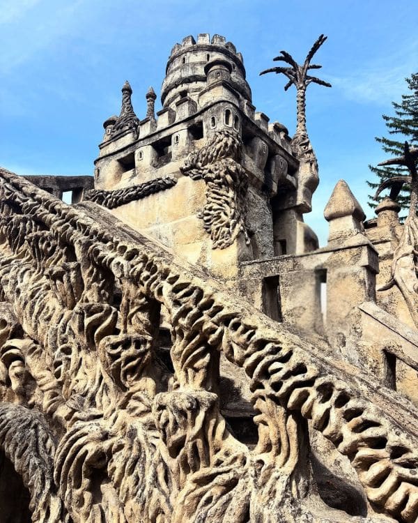 Palais Idéal du Facteur Cheval : Découvrez ce joyau en Drôme